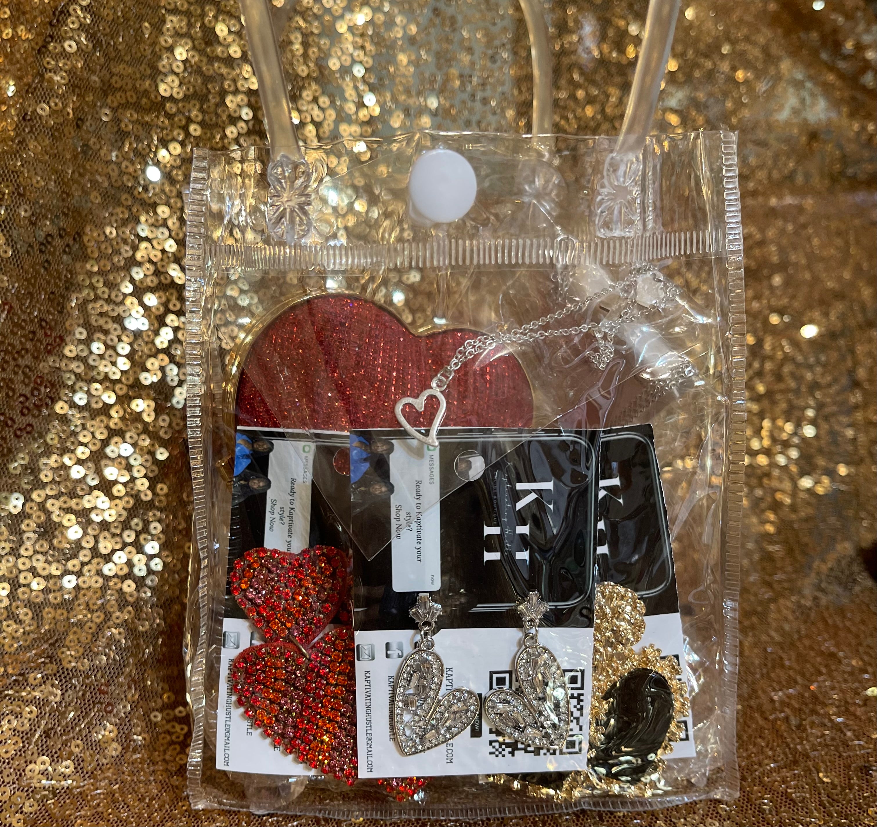 Give Hearts Accessory Kit – Kaptivating Hustle